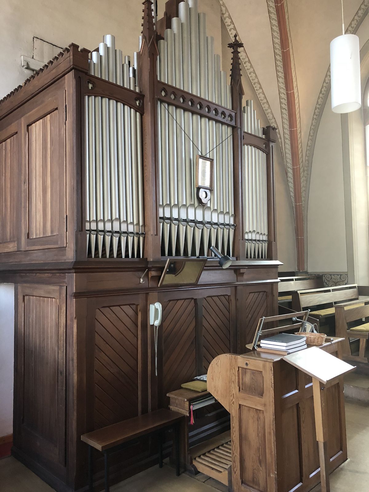 Orenhofen, St. Rochus – Organ index, die freie Orgeldatenbank
